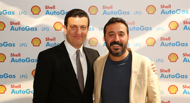 Mustafa Üstündağ'ın ilk reklamı Shell Autogas - MediaCat