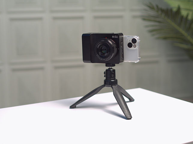 Akıllı telefondan profesyonel kameraya: Alice Camera - MediaCat