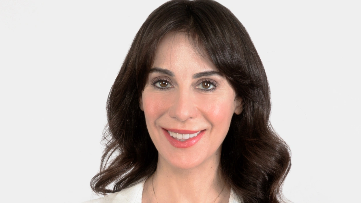 Avon'a yeni global CMO - MediaCat